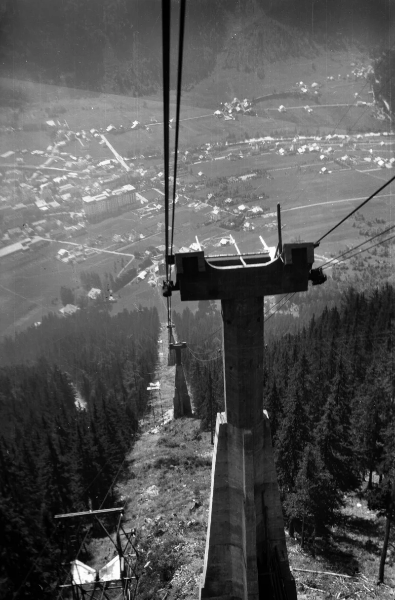 Paso a paso de cómo se construyó el fabuloso teleférico al Aiguille du ...