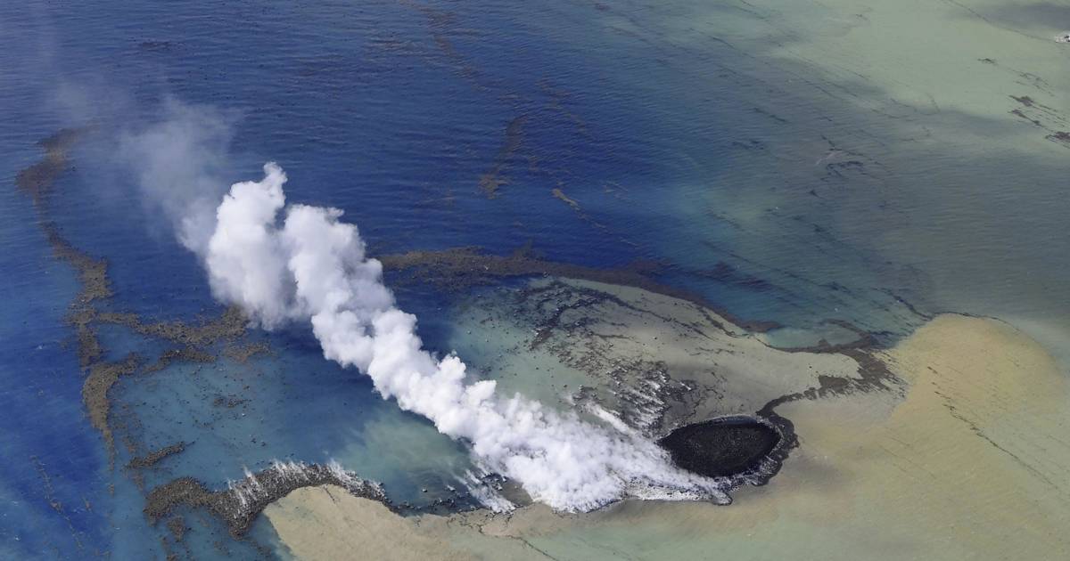 Esta sería la isla más nueva del mundo: está en Japón y aún no tiene nombre