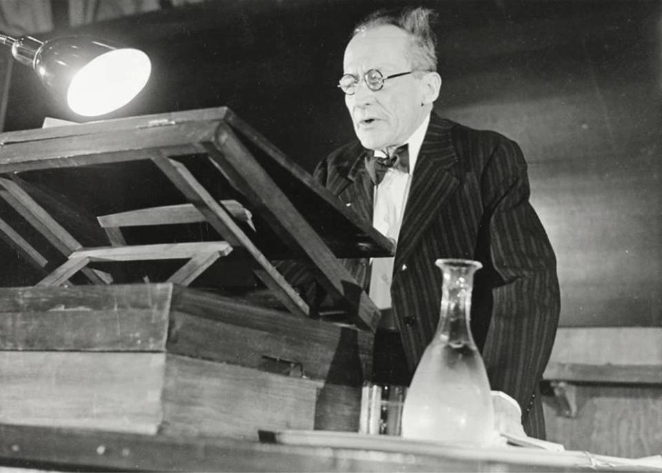 Erwin Schrödinger y su fascinante (aunque poco conocida) faceta filosófica