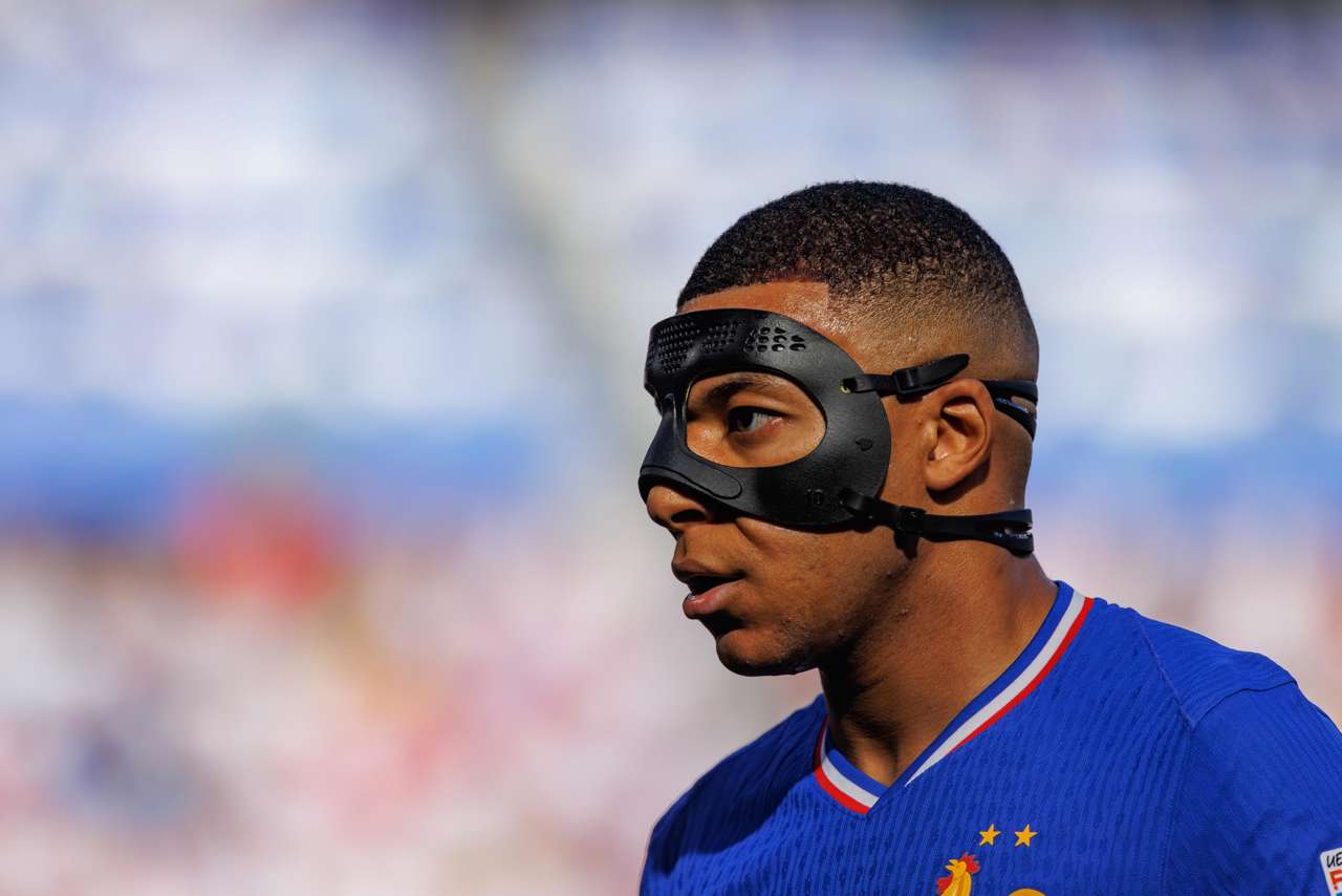Cómo funciona la máscara de protección facial de Kylian Mbappé