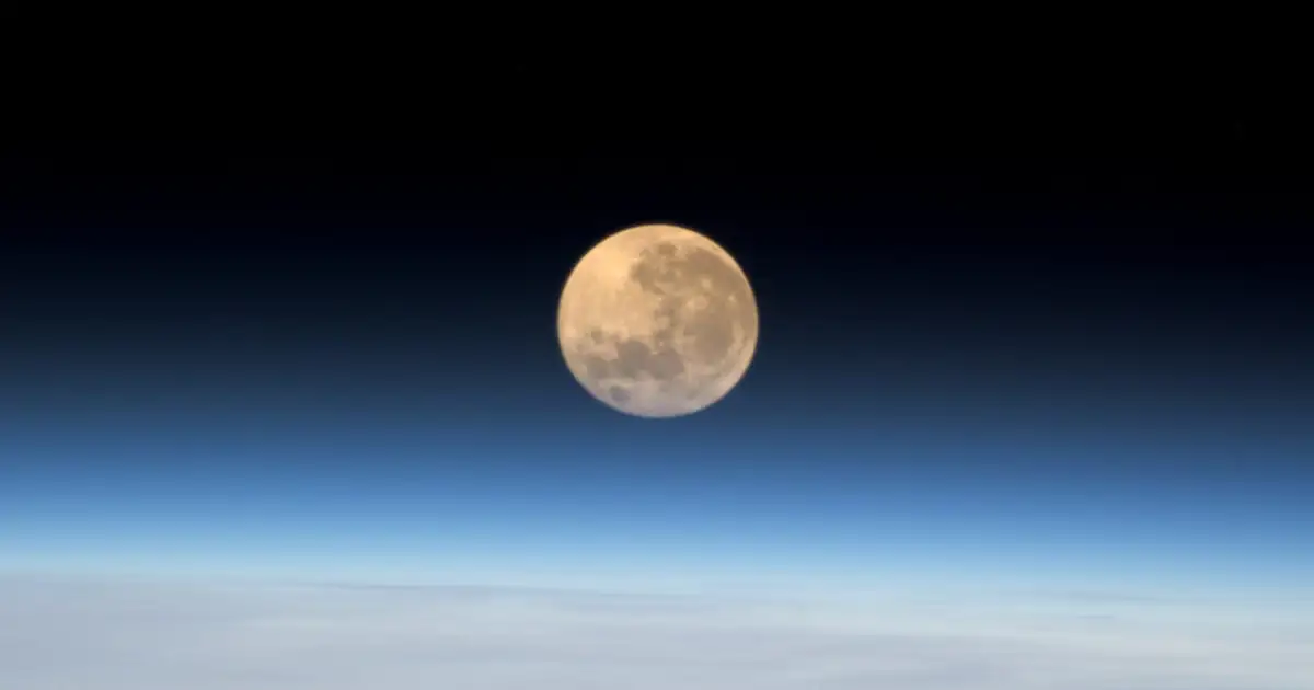 Siempre vemos la misma cara de la Luna, y este es el motivo