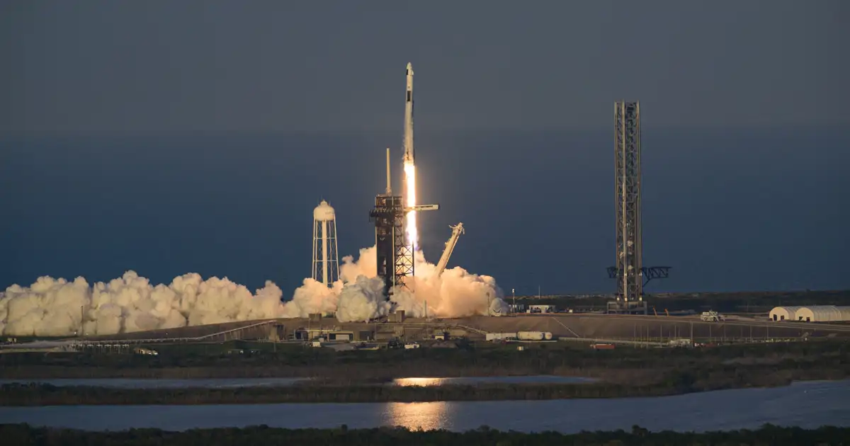 Los astronautas varados en el espacio están cada vez más cerca de ...