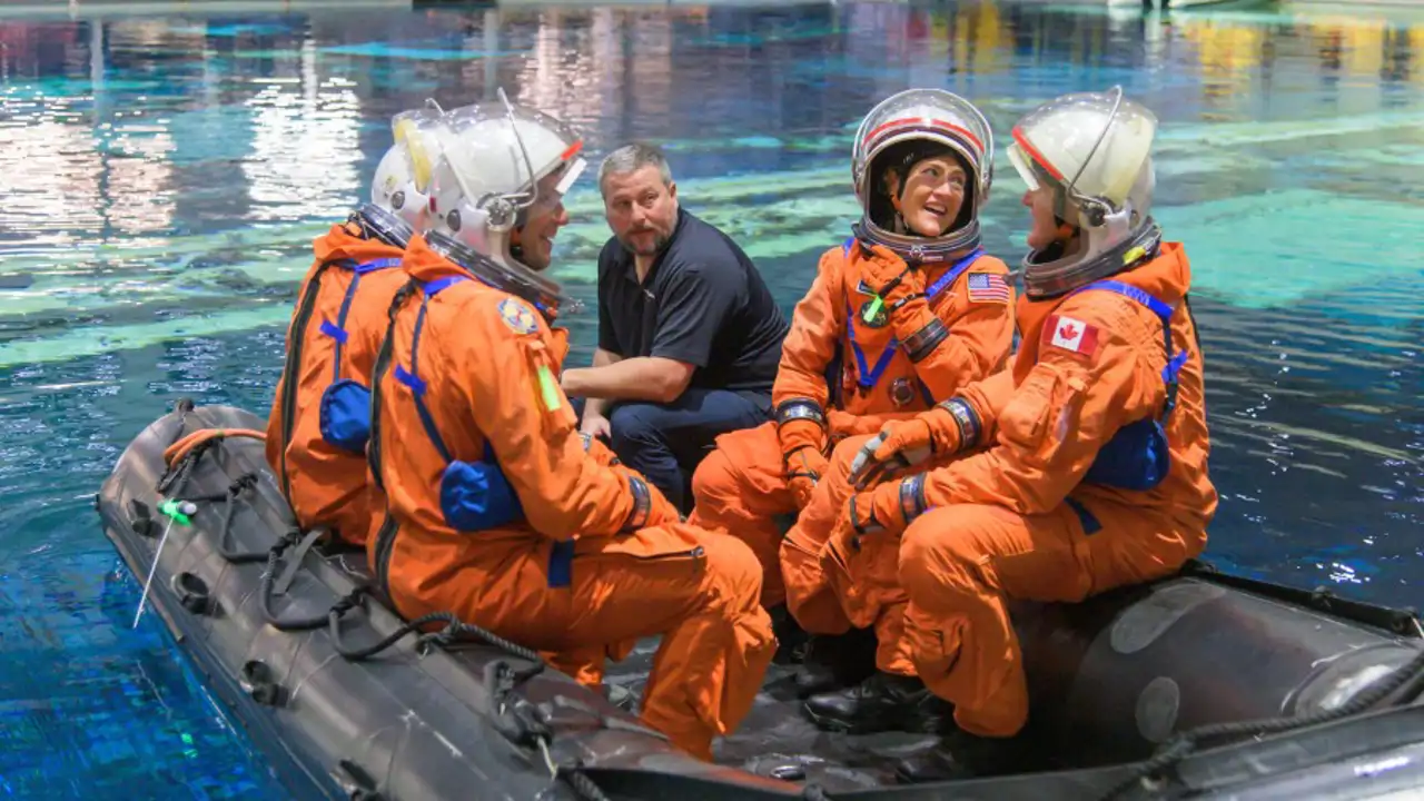 Probamos los tres vehículos finalistas para viajar a la Luna: la NASA seleccionará uno para la ...